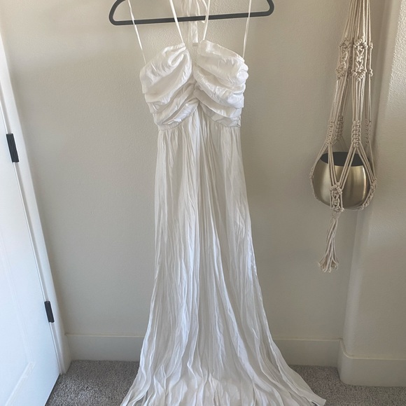 Lulus | Dresses | Lulus White Maxi Dress | Poshmark